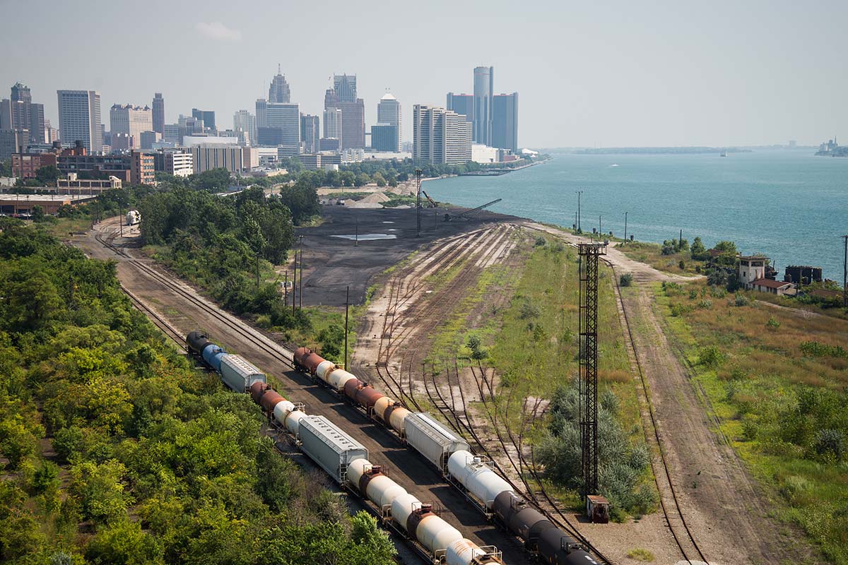 What national railway merger means for Detroit - BridgeDetroit
