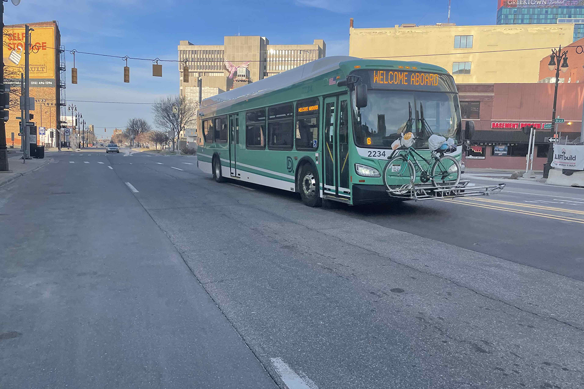 Detroit receives $25M for safer bus service - BridgeDetroit