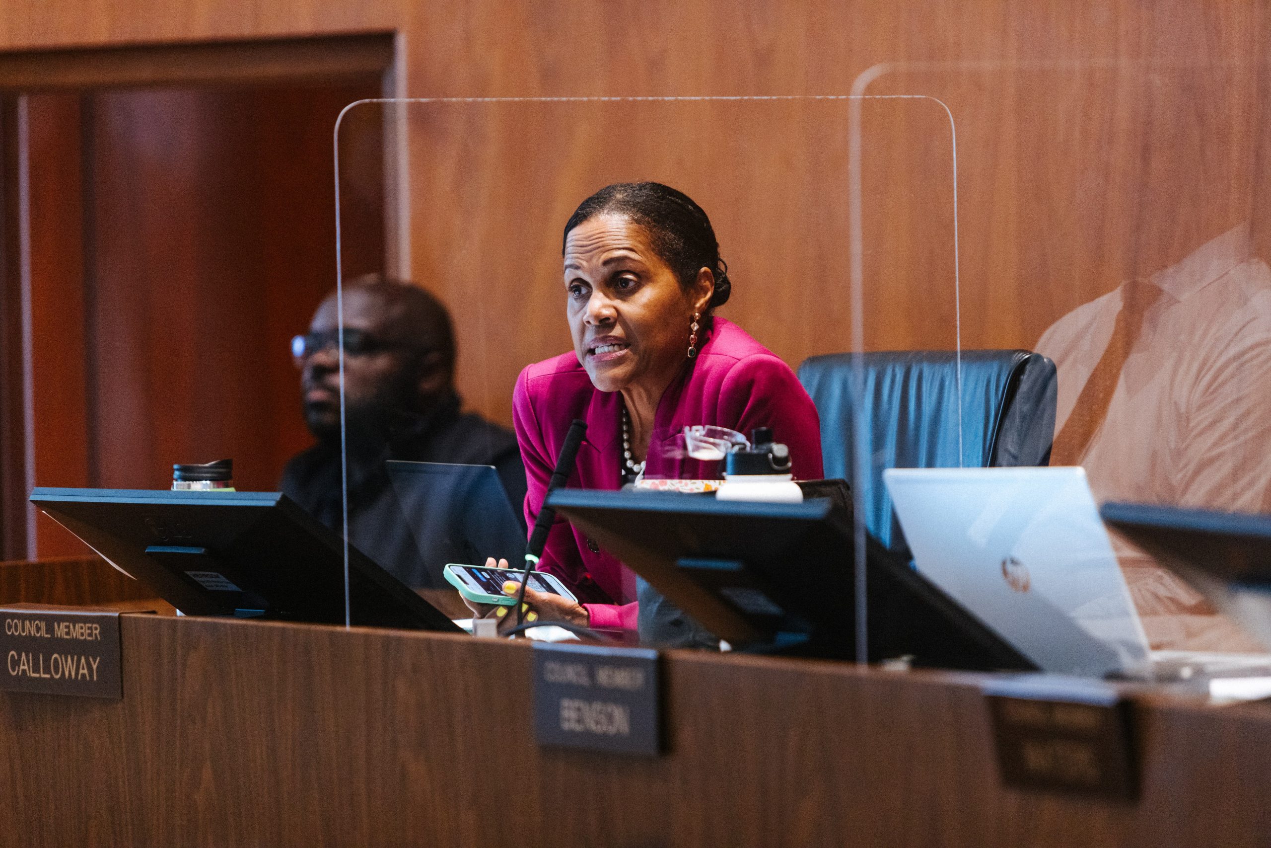 Detroit dollar stores begin to clean up mess