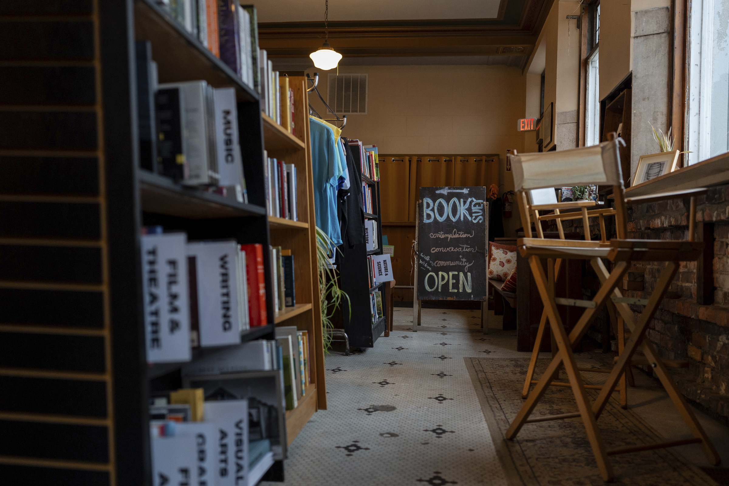 Six Detroit area bookstores to visit this holiday season